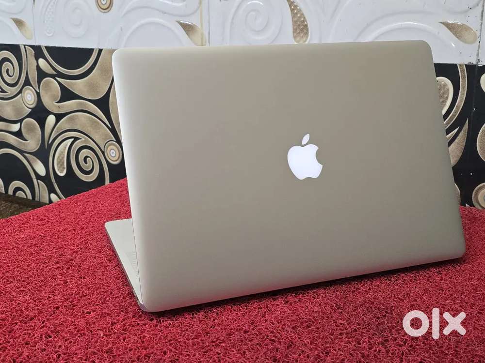 Apple Macbook Pro Laptop i7/16/gb/128gb 15inch Retina Display ...