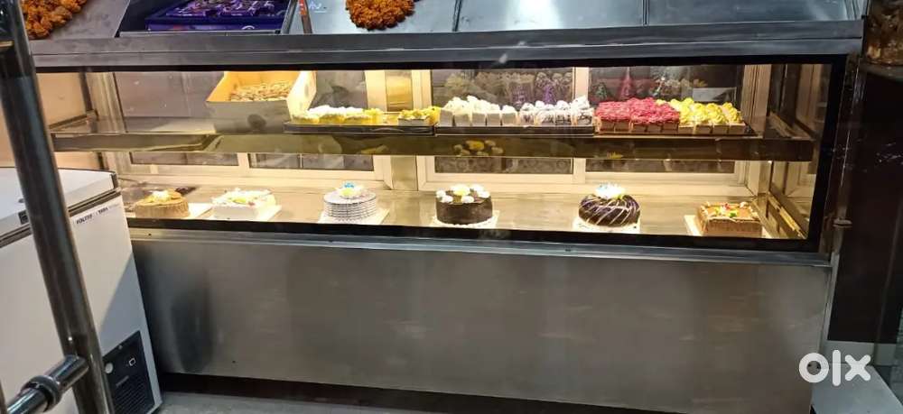 Cake counter/refrigerator Length-7.6feet Breadth-2.15feet hight-3feet ...