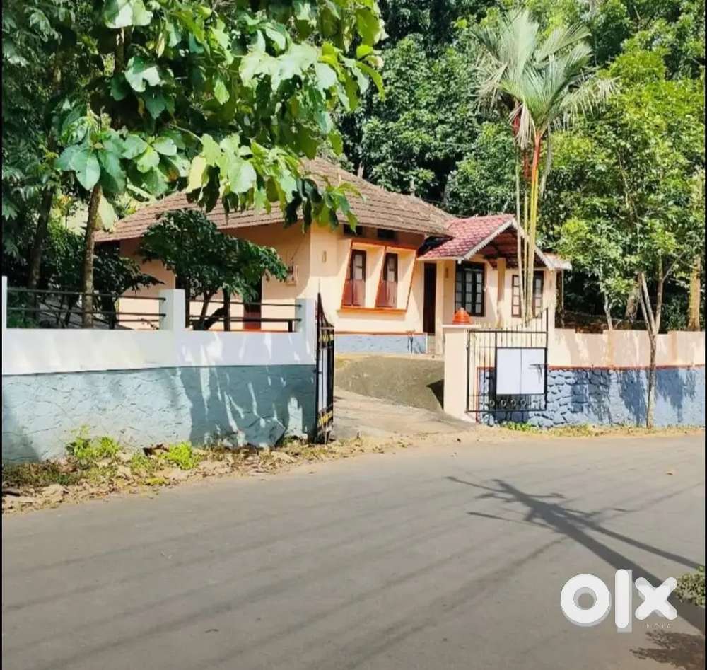 House for sale at Parathodu - For Sale: Houses & Apartments - 1814385071