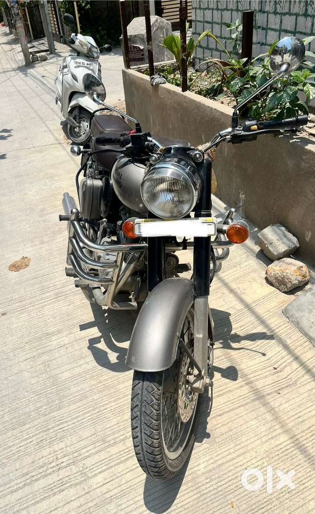 Royal Enfield Classic Gun metal Grey 350CC - Motorcycles - 1806546560