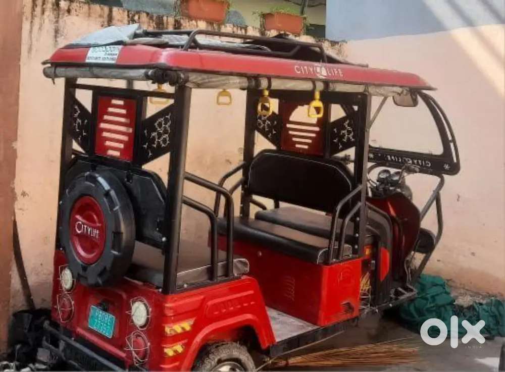 E-Rickshaws - Commercial & Other Vehicles - 1799335483