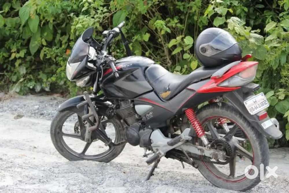 CBZ Xstream 2010 Model (Old Version) - Motorcycles - 1805242067