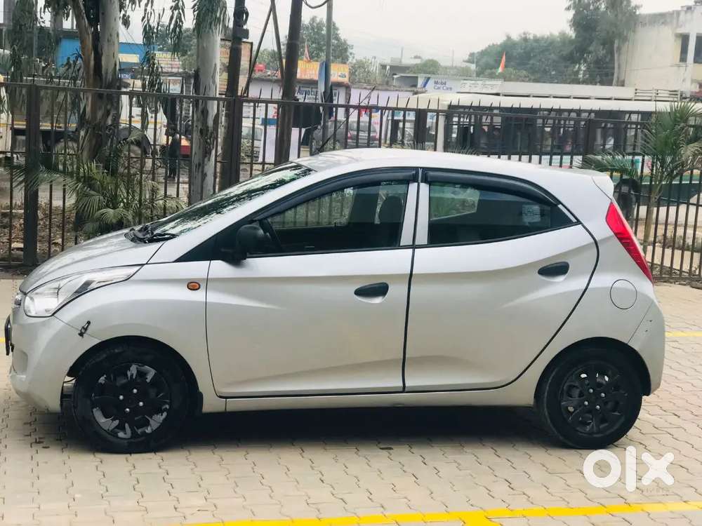 Hyundai EON 2018 Petrol Well Maintained - Cars - 1814650840