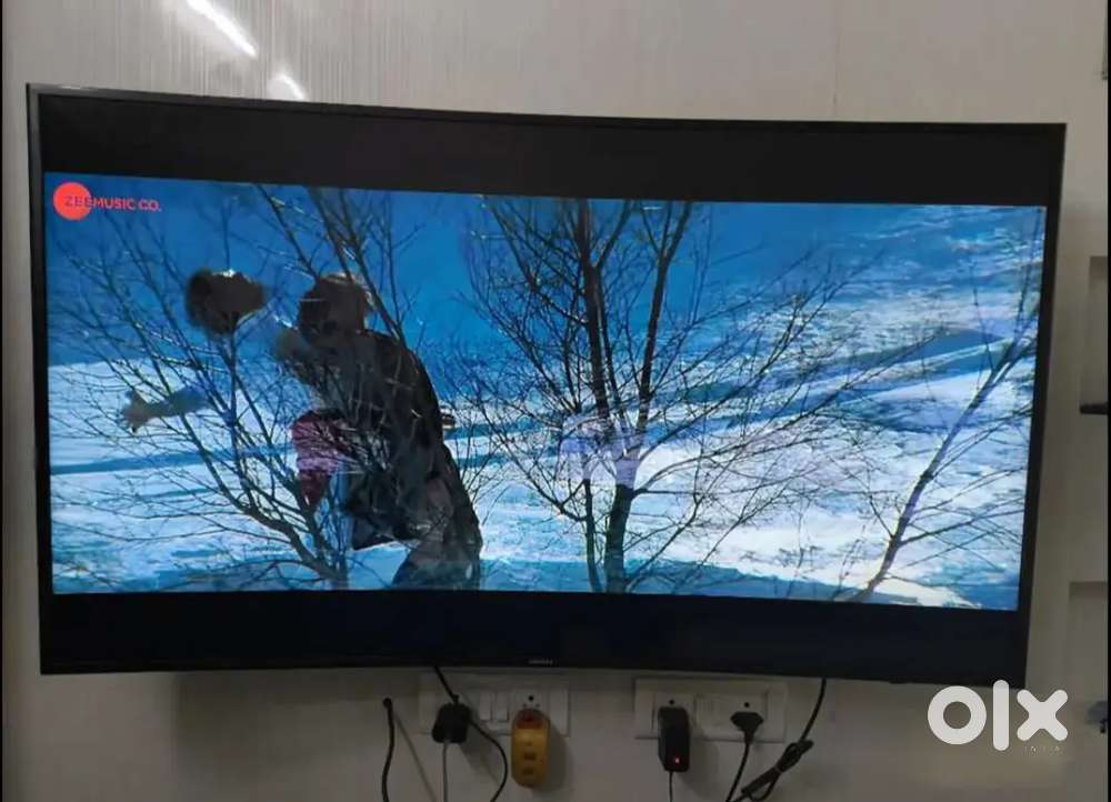 Samsung curved tv 55 inch 4k - TVs, Video - Audio - 1800413963