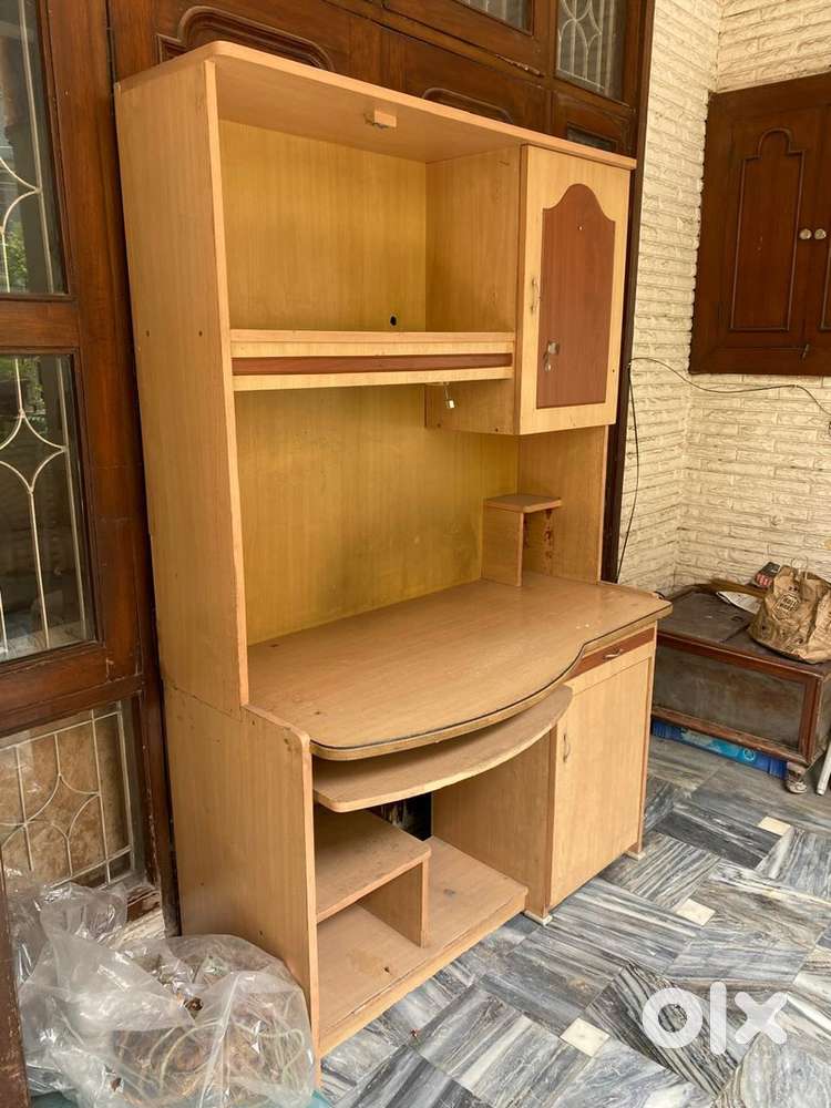 URGENT SALE! Negotiable !Wooden Computer Table / Study Desk – ₹10,000 ...