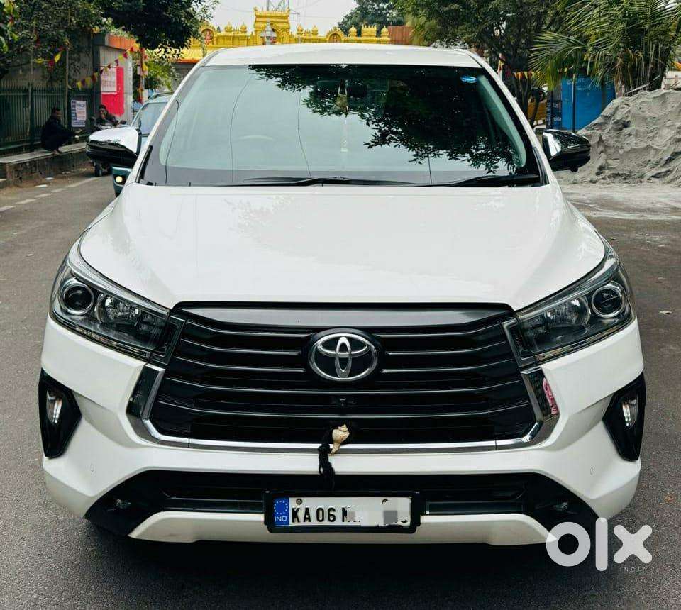 Toyota Innova Crysta ZX 2.4 Diesel 7 Seater, 2022, Diesel - Cars ...