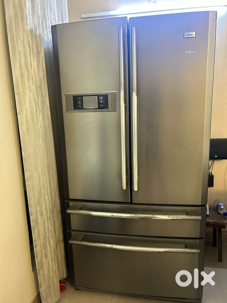 •Double Door Fridge •Two Large Pull Out Freezers •Interior Lights ...
