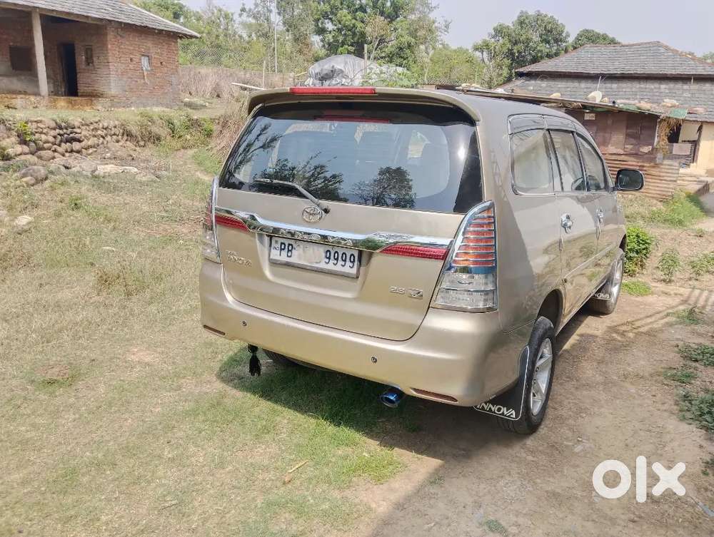 Toyota Innova 2012 Diesel Well Maintained - Cars - 1807384600