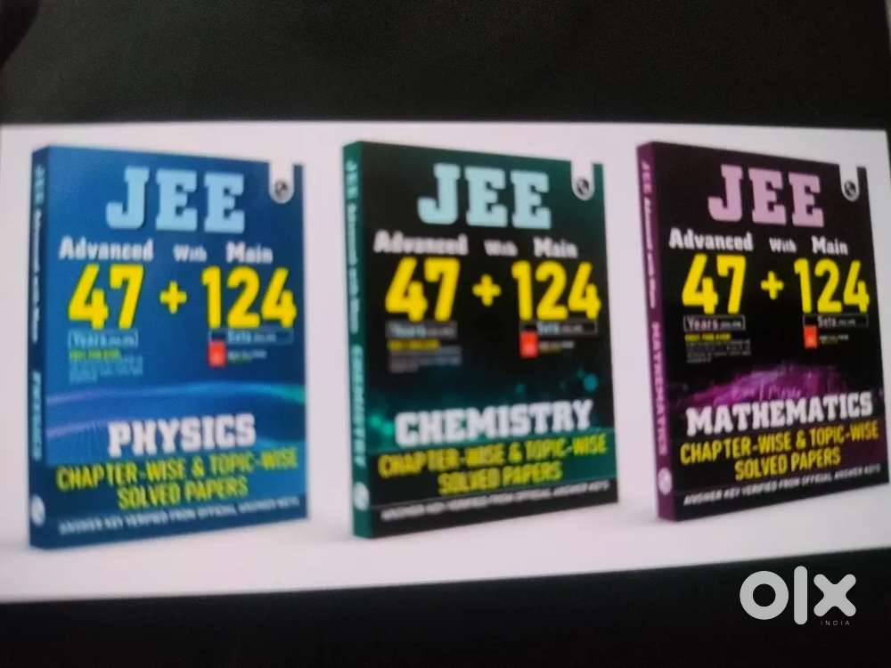 Pw jee main + advanced pyq book - Books - 1806384965