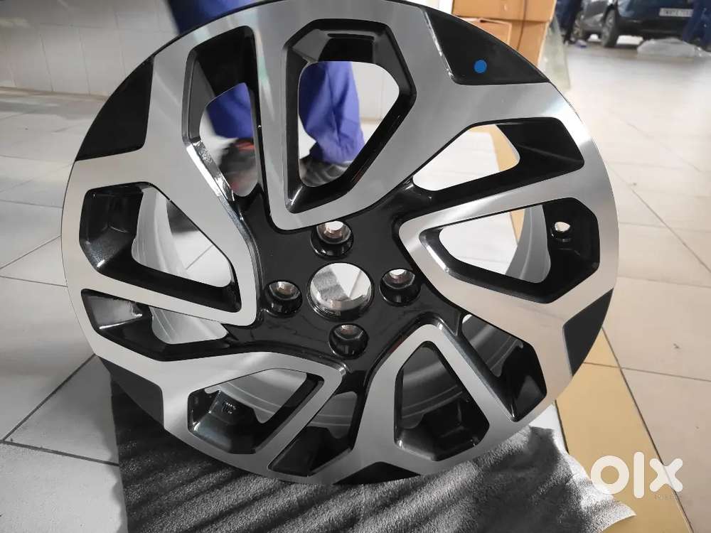 Fronx alloy wheel single - Spare Parts - 1794160605