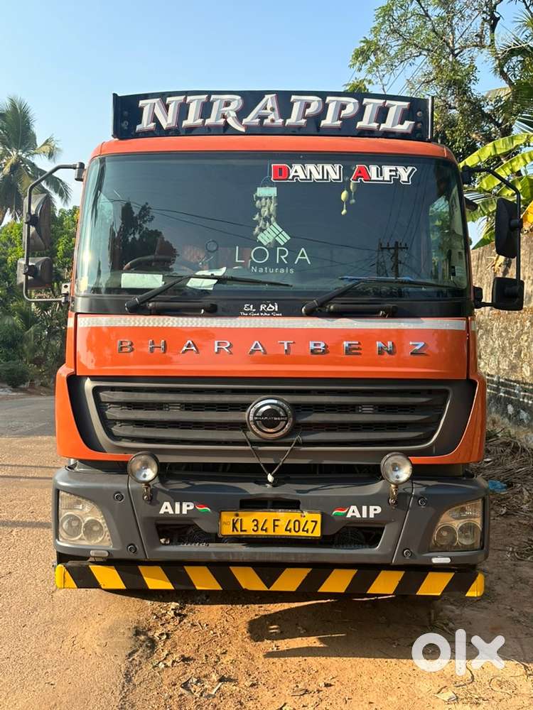 Bharath Benz 12 wheel Well maintained Neat condition Truck - Commercial ...