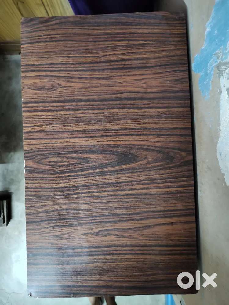 Computer Table - Buy & Sell Used Furniture in India | OLX