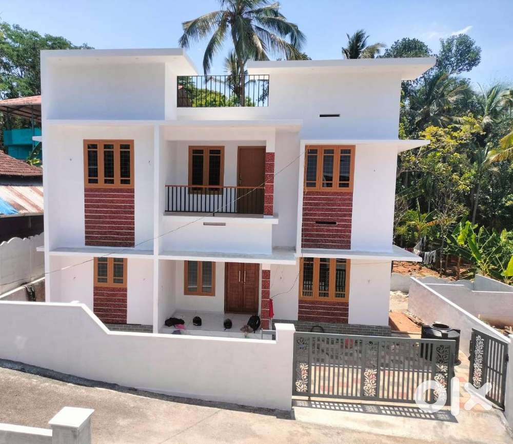New 3 BHK House for sale nearby Thiroor - Thrissur - For Sale: Houses & Apartments - 1801628393