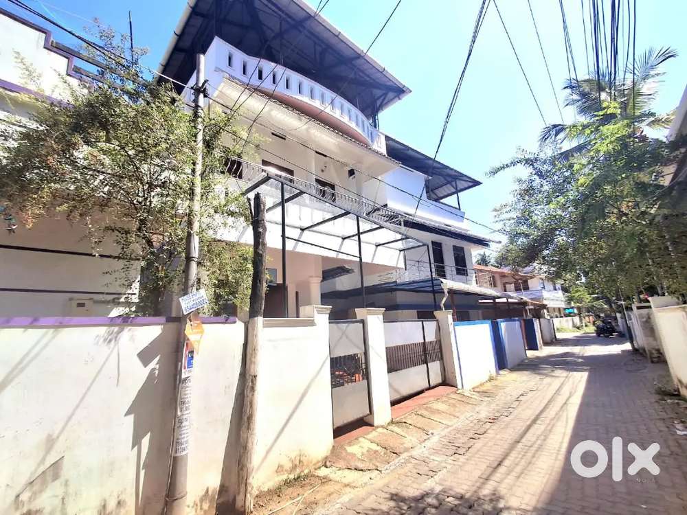 4BHK INDIPENDENT HOUSE (VILLA) FOR SALE AT KAKKANAD CHEMBUMOOK - For Sale: Houses & Apartments ...