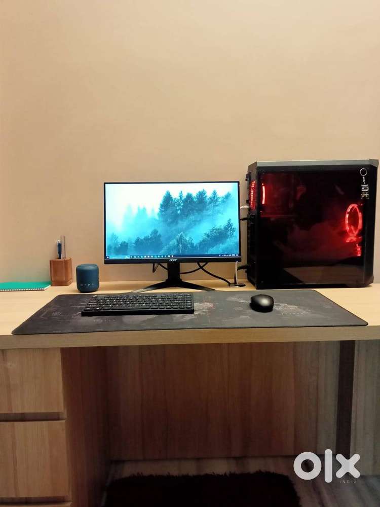 Gaming PC + Full Setup for Sale Great Performance, Clean Condition ...