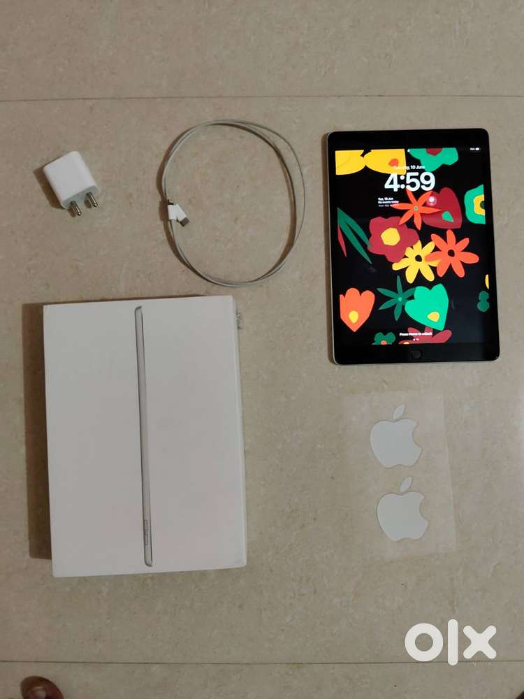 iPad 9 generation apple brand - Tablets - 1809774269