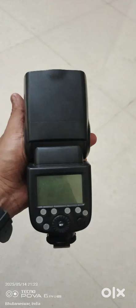 Nikon z6 + 40mm f2 + ftz + v860 flash + 32gb xqd - Cameras & Lenses ...