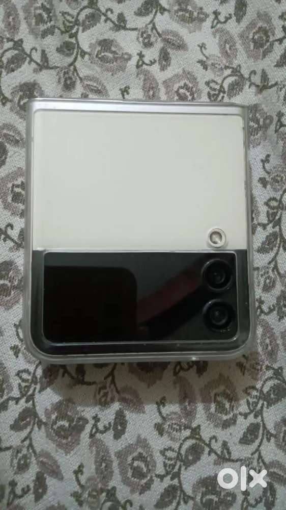 Samsung z flip 3 5g - Mobile Phones - 1809589730
