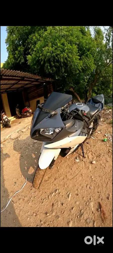 R15 V2 Sale for rs 199 - Motorcycles - 1810134862