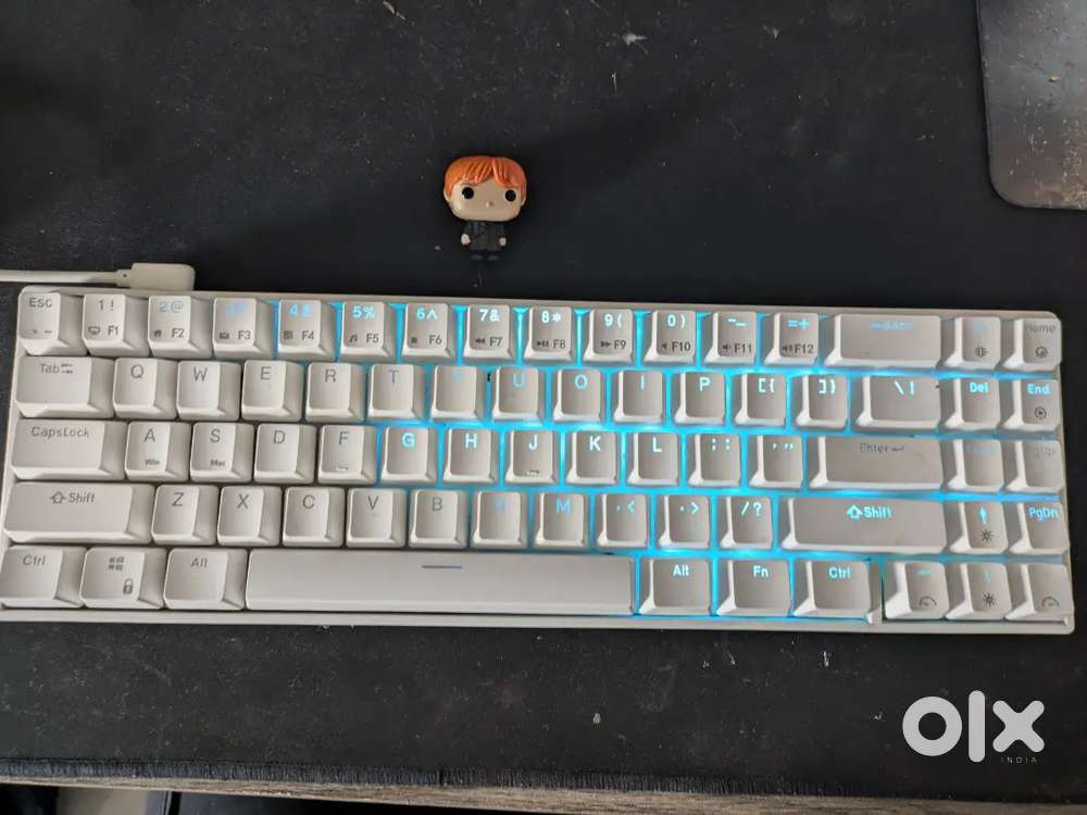 Royal Kludge RK75 - Mechanical Keyboard - Games & Entertainment ...