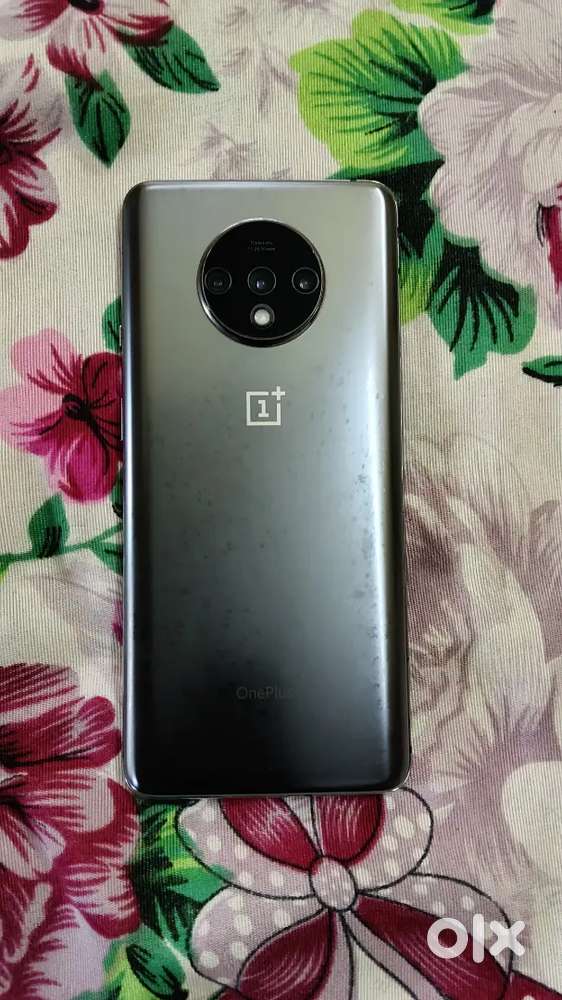 OnePlus 7t - Mobile Phones - 1813550852