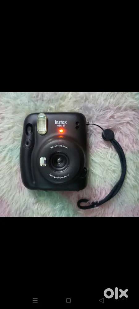 Insta mini 11 Polaroid camera - Cameras & Lenses - 1816272025