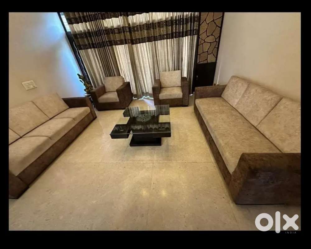 Luxury 8-Seater Sofa Set + Center Table | Like New |Only 1.5 Years Old ...