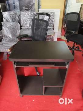Computer Table Buy Sell Used Furniture in Pune OLX