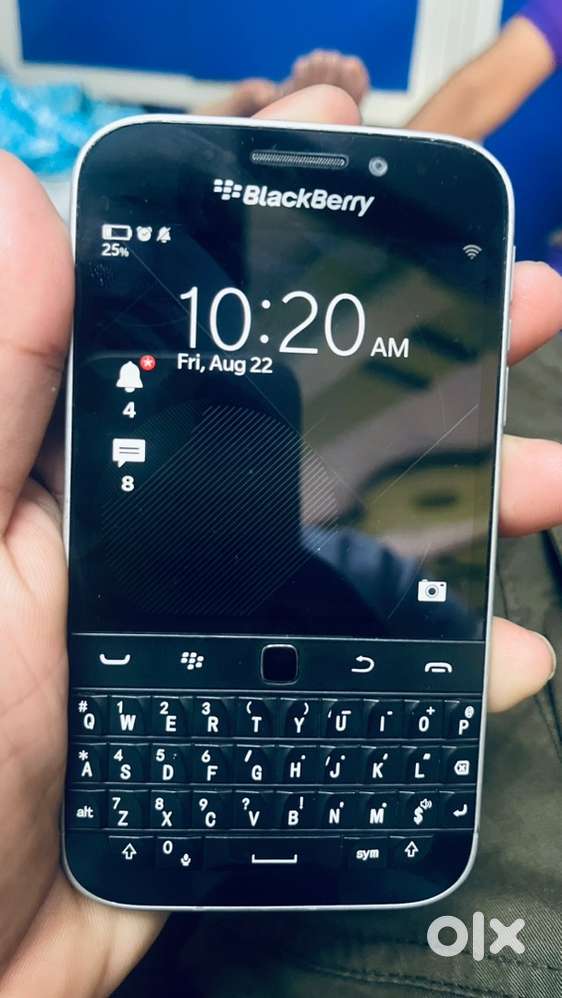 Buy & Sell Second Hand Blackberry Classic in India, Used BlackBerry ...