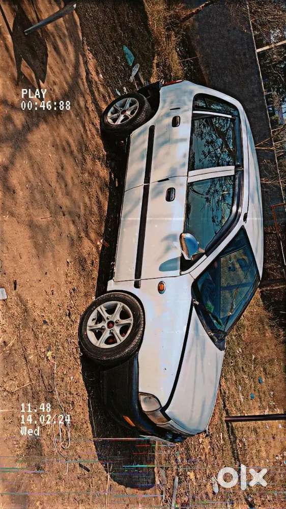 Gadi full okk 4 Tier new pae a thoda time hoea ac hiter working a ...