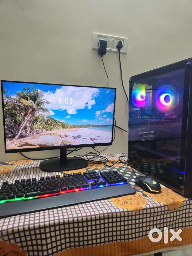 Best gaming pc/computer. High end. Not used much, only few months old ...