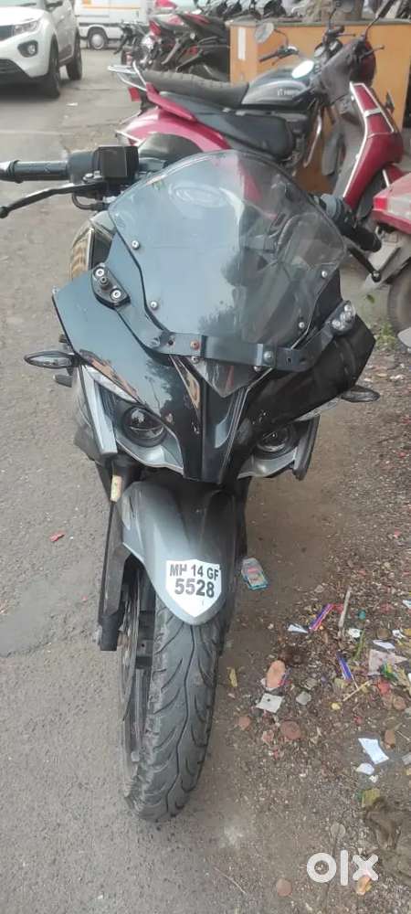 A Bajaj Pulsar RS 200 ABS bike is good condition - Motorcycles - 1790161150