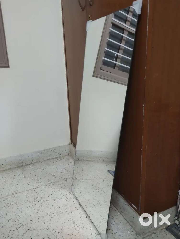 IKEA Mirror - Home Decor & Garden - 1790532520