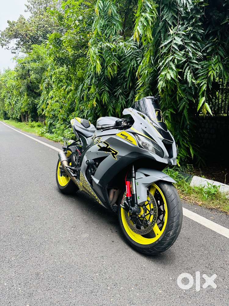 Ninja zx10r fully wrapped and modified first owner delhi regestred ...