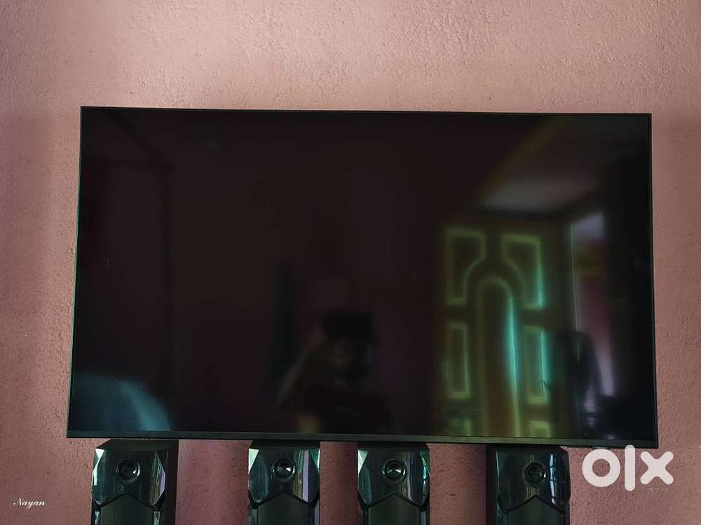 Crystal 4k infinity vision 108 cm (43 inchi ) ultra HD LED smart tizen ...