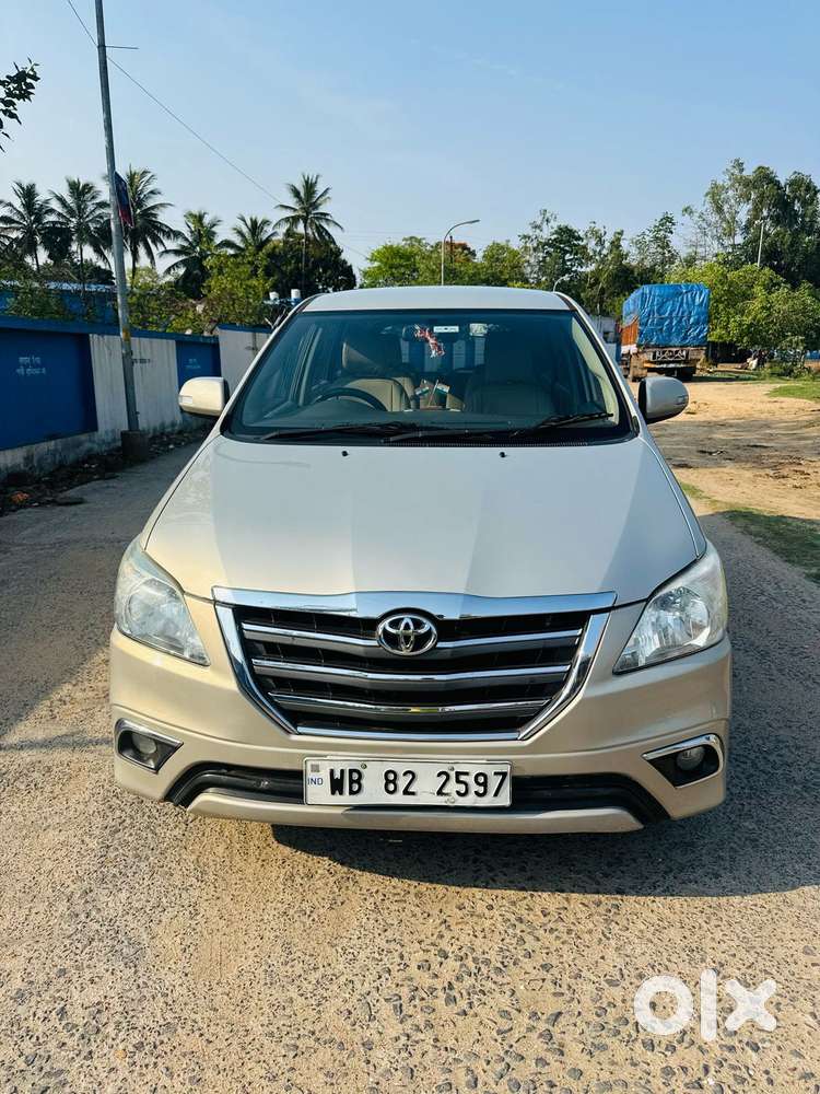 Toyota Innova 2.5 V 7 STR, 2013, Diesel - Cars - 1806823717