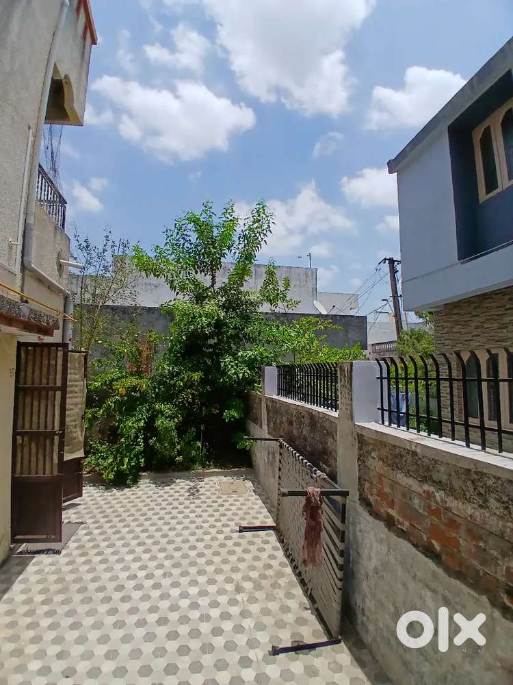 Negotiable 3 sided open area deadend Duplex samta area - For Sale ...