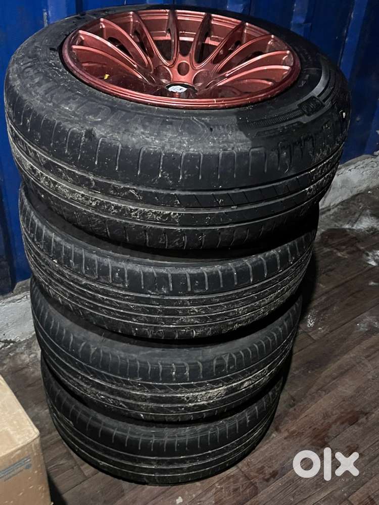 Gold coloured alloy wheels , 16 inch alloy wheels - Spare Parts ...