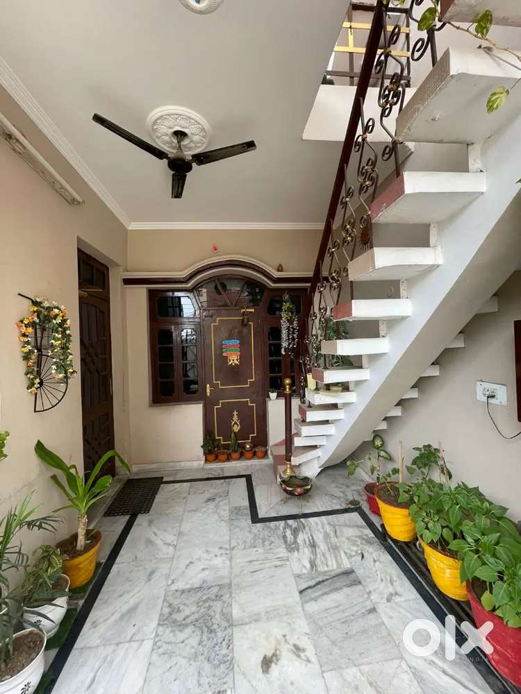 Corner kothi in urban estate phase 2 for sale approx 9 marlas 1.50 cr ...