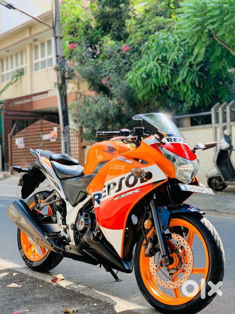 Honda CBR 250cc - Motorcycles - 1801518348