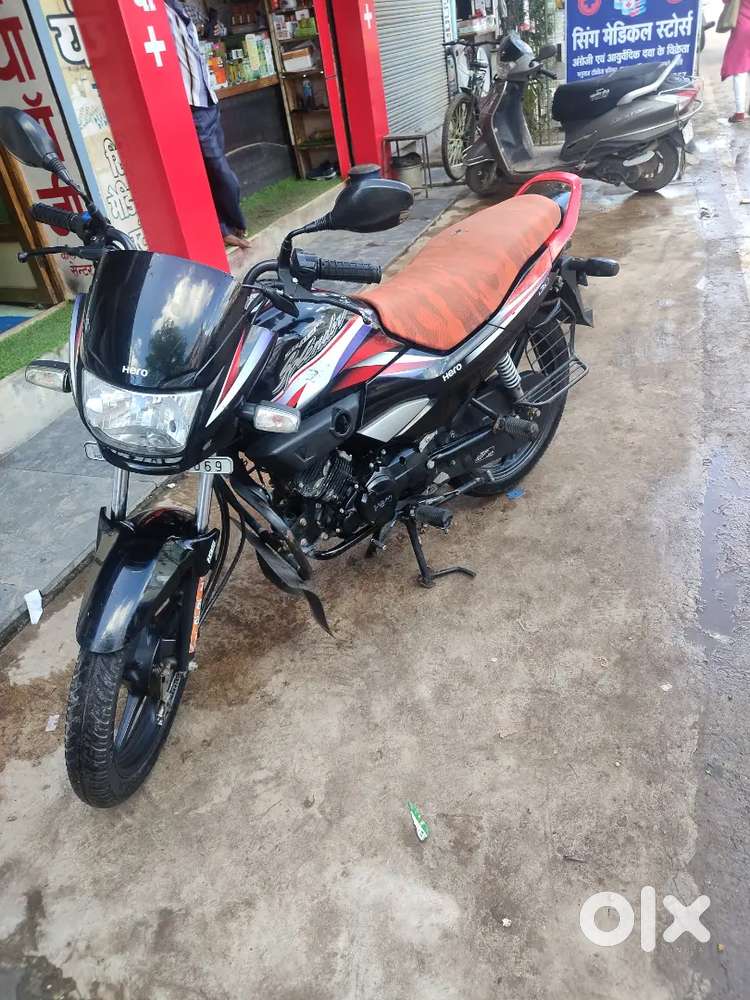 Gadi kam chali hai aur Achcha condition hai - Motorcycles - 1819852009