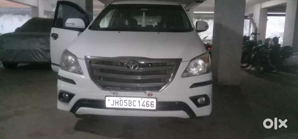 Toyota Innova 2015 Diesel Good Condition - Cars - 1810871422