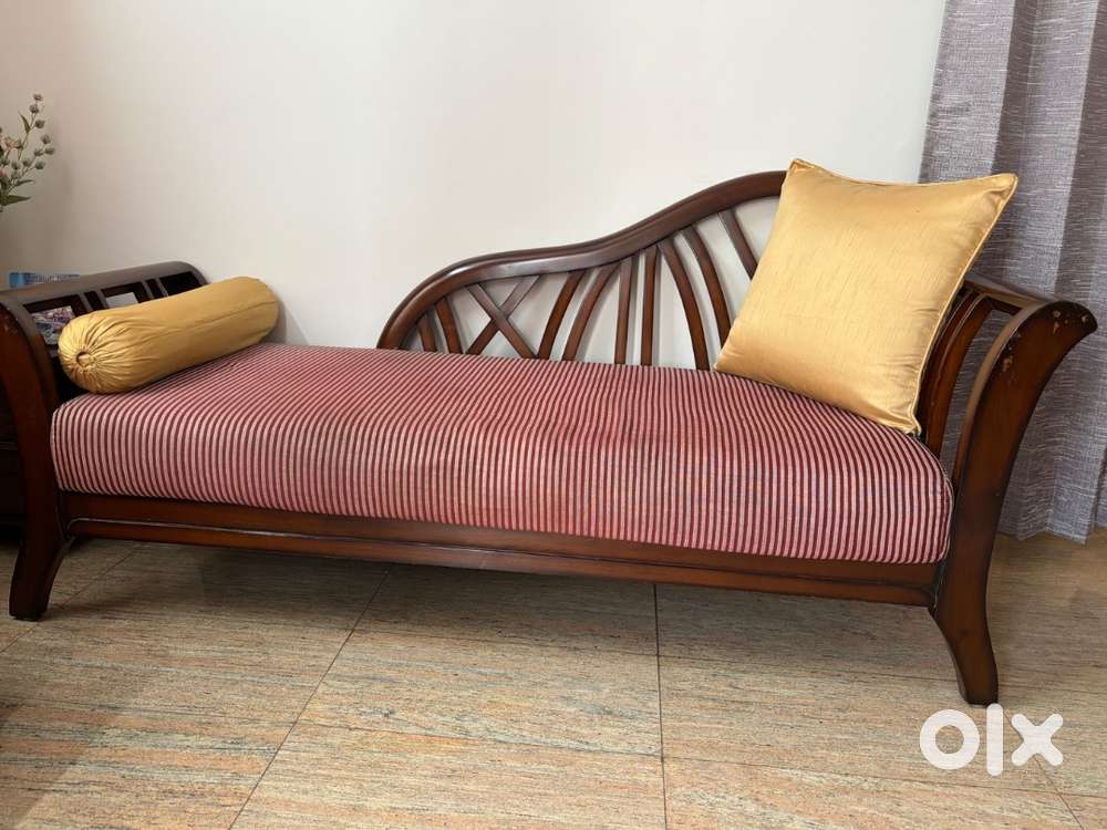3 1 sofa set and diwan teakwood about 10 years old and in excellent Sofa Dining 1794400142