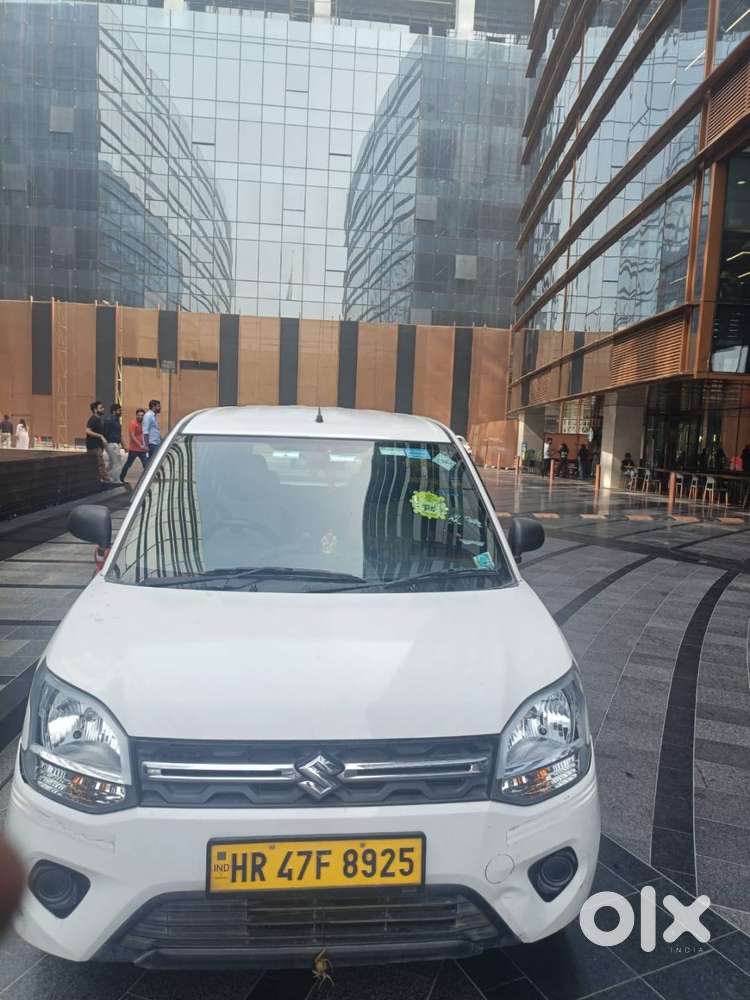 Well maintained uber olla rapido attached touch screenmusic system car ...