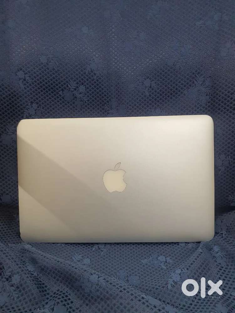 Apple Macbook Air Model A1370 (2011 Model) Laptop Not working ha ...