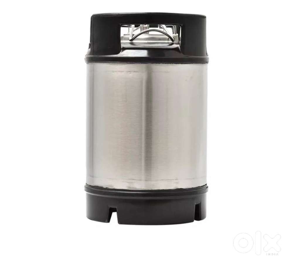 Barely Used 9.5L Kegwerks Corny Keg + Complete Carbonation Setup ...