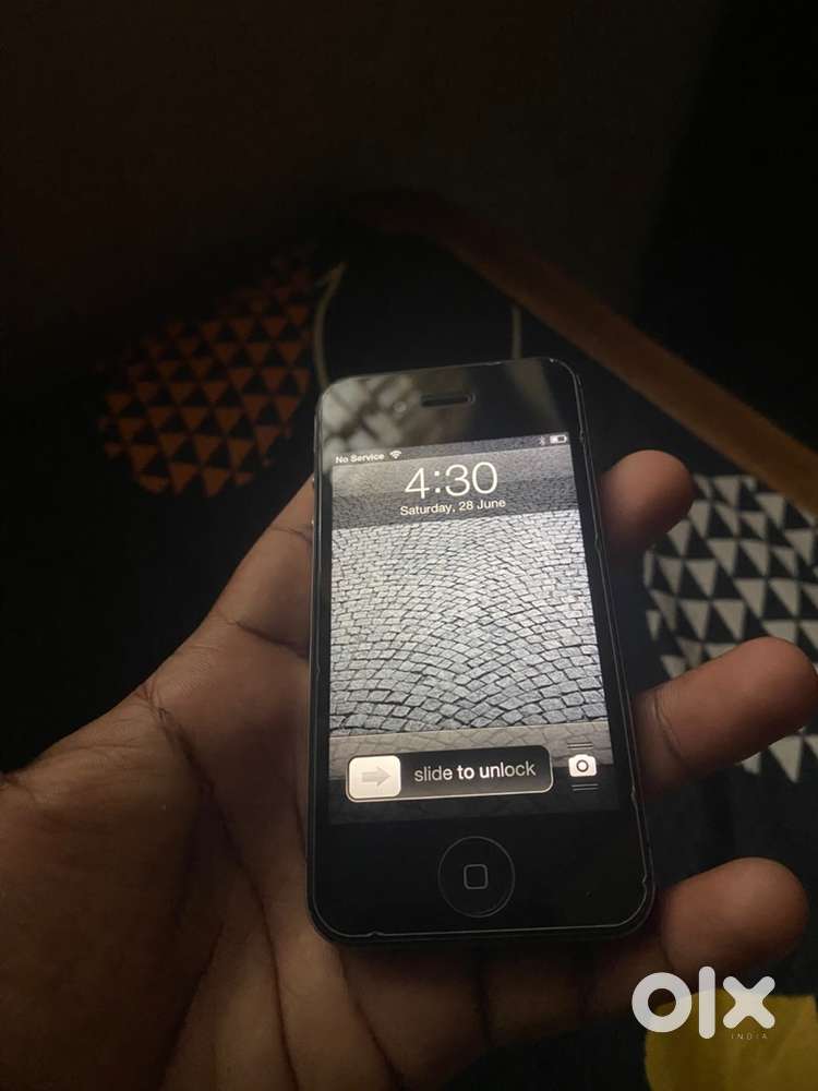 Iphone 4s rare model - Mobile Phones - 1811718218