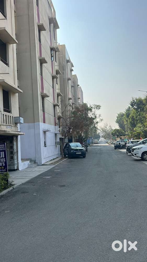3 bhk Dda apartment in very low price - For Sale: Houses & Apartments ...