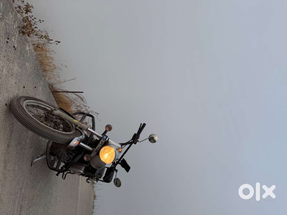 Royal Enfield Bullet 350 silver, Electric Start, ABS, custom handlebar ...