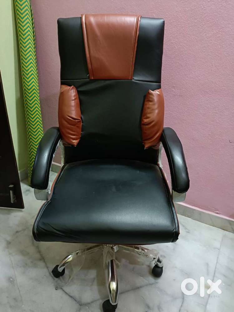 Olx office chairs for sale store